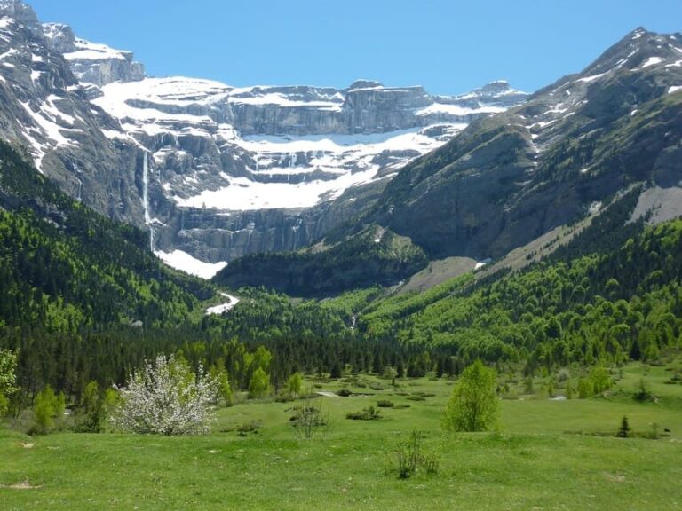 From Lourdes: Gavarnie and Pont d'Espagne Day Trip - What the Tour Entails: An Exploration of Mountain Marvels