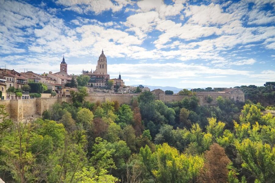 From Madrid: Segovia & Avila Day Trip with Optional Tickets - A Closer Look at the Itinerary