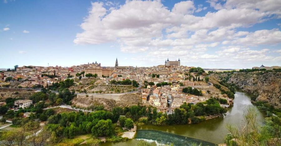From Madrid: Toledo and Segovia Guided Day Trip - What to Expect: A Detailed Breakdown