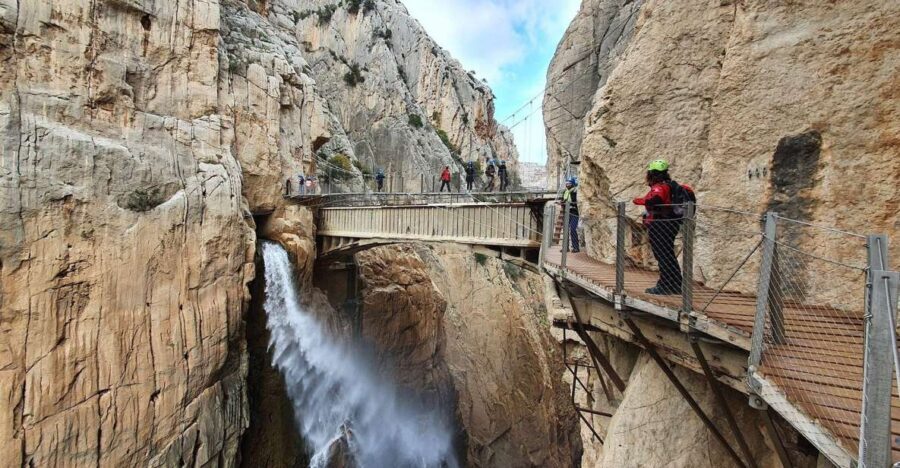 From Malaga: Caminito del Rey/White Village Tour & Tapas - An In-Depth Look at the Tour Experience