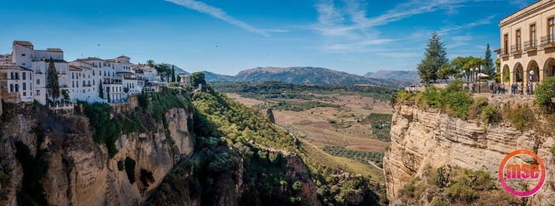 From Malaga: Ronda & Setenil de las Bodegas Guided Day Trip - Ronda: A Town of Dramatic Cliffs and Rich Stories