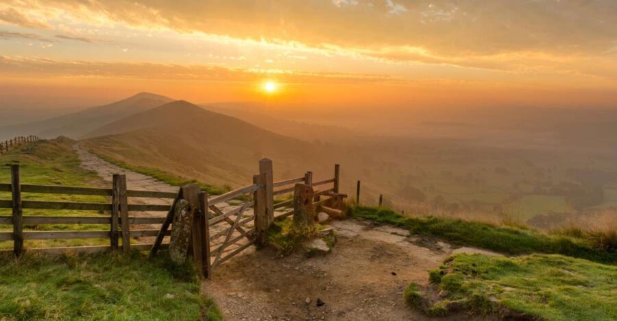 From Manchester: Derbyshire and Peak District Day Trip - The Details That Matter