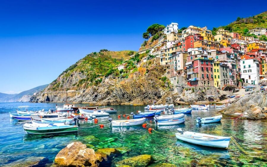 From Milan: Cinque Terre Day Trip with Boat Tour - What Makes This Tour Stand Out?