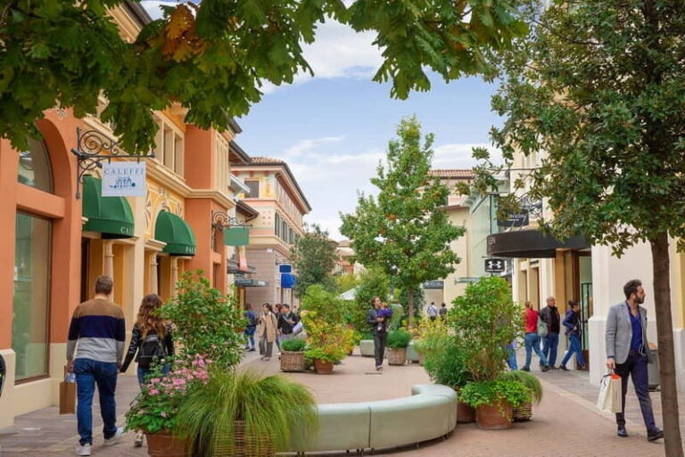 From Milan: Fidenza Shopping Express-The Bicester Collection - Who Would Benefit Most?