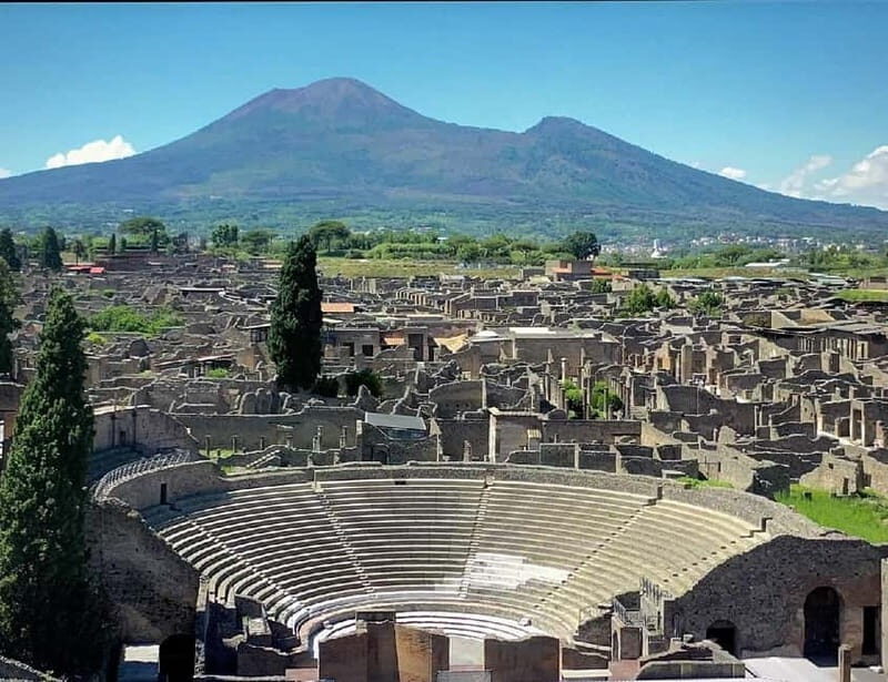 From Naples: Pompeii Scavi excursion with guide and skip-the-line ticket - Why This Tour Offers Good Value