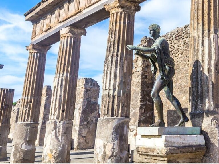 From Naples Port: Vesuvius and Pompeii Tour with Tickets - What We Love About This Tour