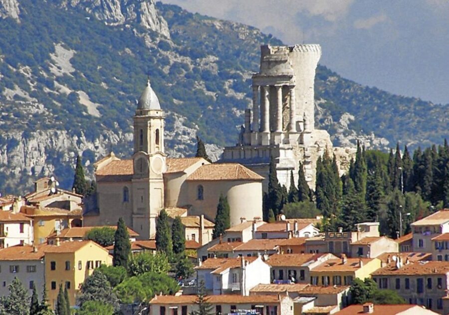 From Nice: Full-Day Italian Market, Menton, & La Turbie Tour - Transportation and Group Experience