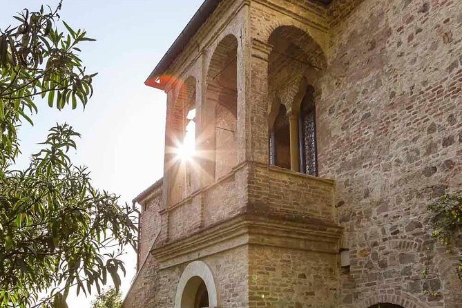 From Padua to Arquà Petrarca, the medieval village - The Village of Arquà Petrarca: Italy’s Medieval Treasure