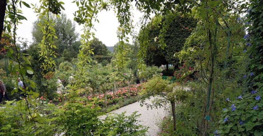 From Paris: Giverny and Monet's Home Day Trip - Is It Worth the Price?