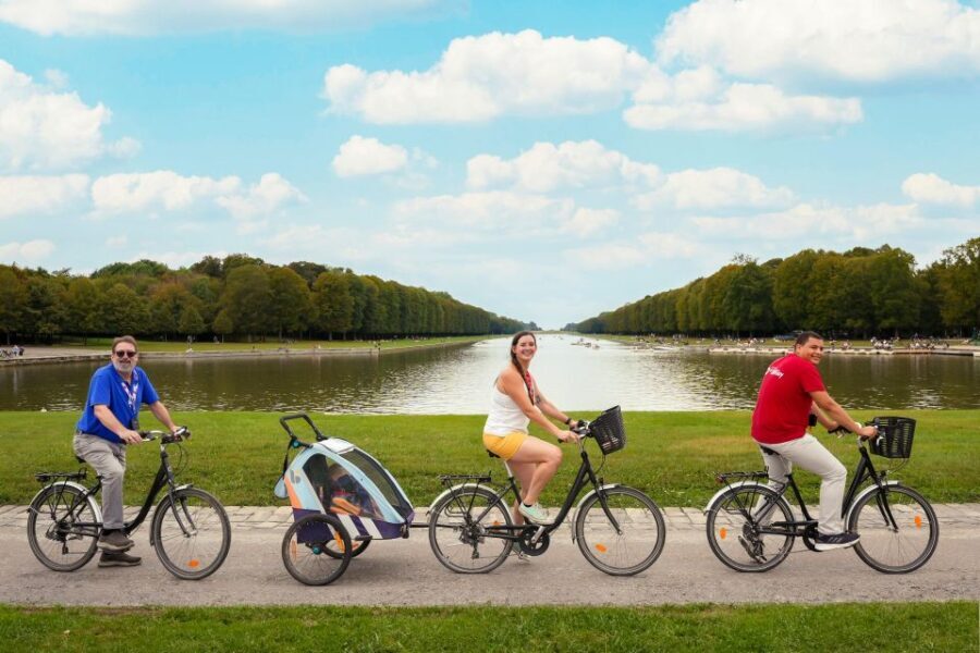 From Paris: Versailles Bike Tour with Gardens & Palace Entry - The Itinerary: What to Expect