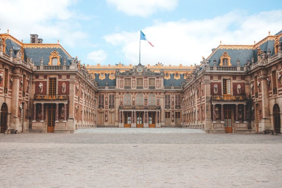 From Paris: Versailles Palace and Gardens Guided Experience - The Itinerary Breakdown