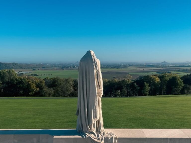 From Paris : WWI Vimy Battlefields - Private Tour - What to Expect During the Whole Day