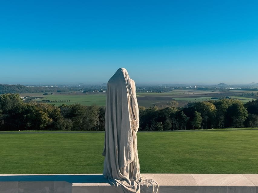 From Paris : WWI Vimy Battlefields - Private Tour - What to Expect During the Whole Day