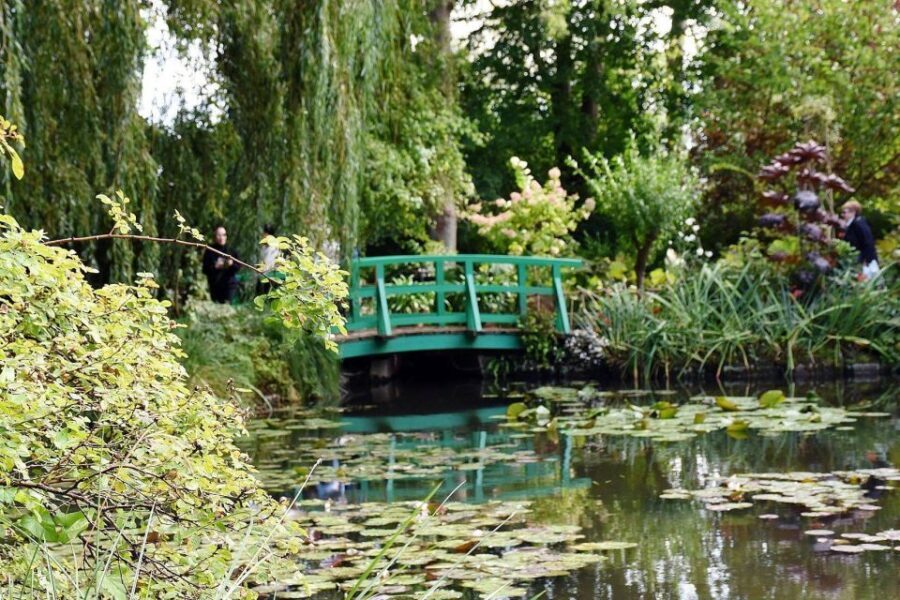 From Paris:Visit of Monet's house and its gardens in Giverny - The Journey From Paris