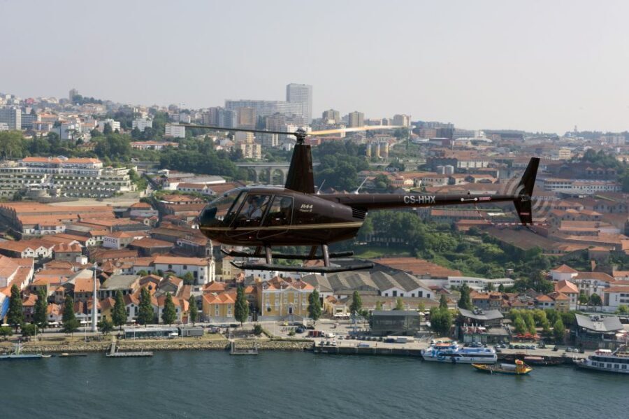 From Porto: City and Douro River Helicopter Sightseeing Tour - What the Reviews Say