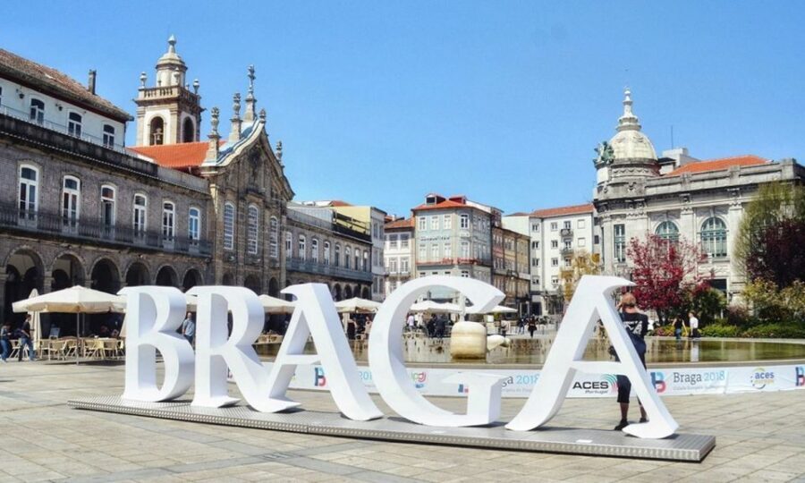 From Porto: Private Braga and Guimarães Tour with Pickup - In-Depth Look at Each Stop