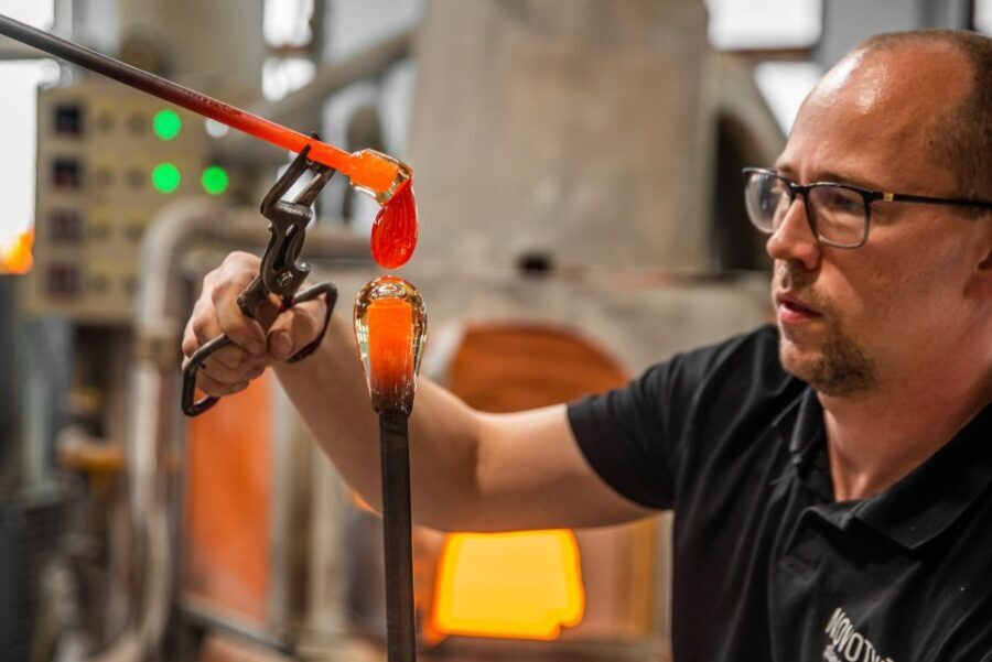 From Prague: Bohemian Glass Crystal Private Tour with Lunch - The Practicalities: What’s Included and What to Expect