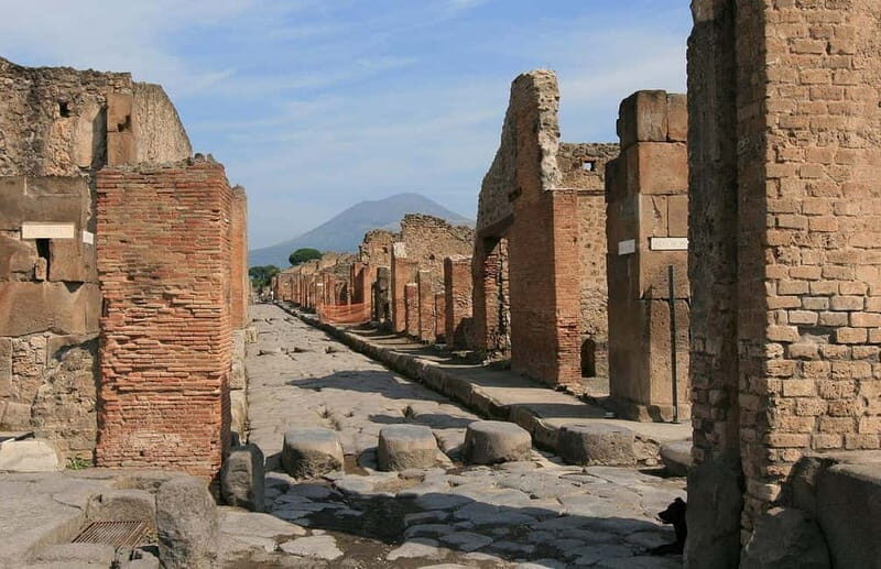 From Ravello: Pompeii Tour with Tourist Guide - Detailing the Itinerary: What to Expect During Your Visit
