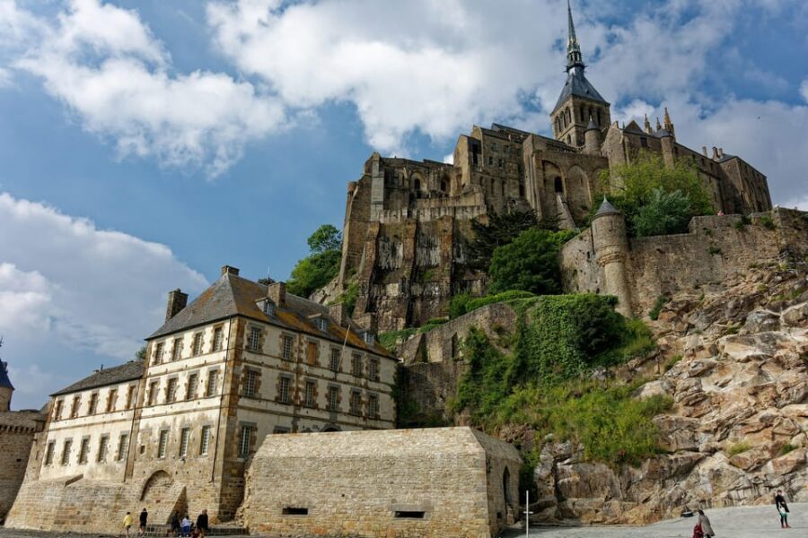 From Rennes: Mont Saint Michel Private Day Trip - Analyzing the Price and Value