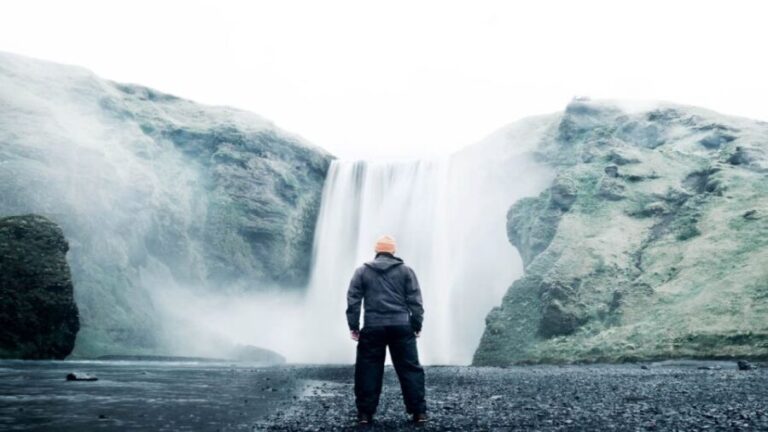 From Reykjavík: Vík Lava Show & South Coast Waterfalls Tour - The Practical Side: Transportation, Price, and Guide Expertise