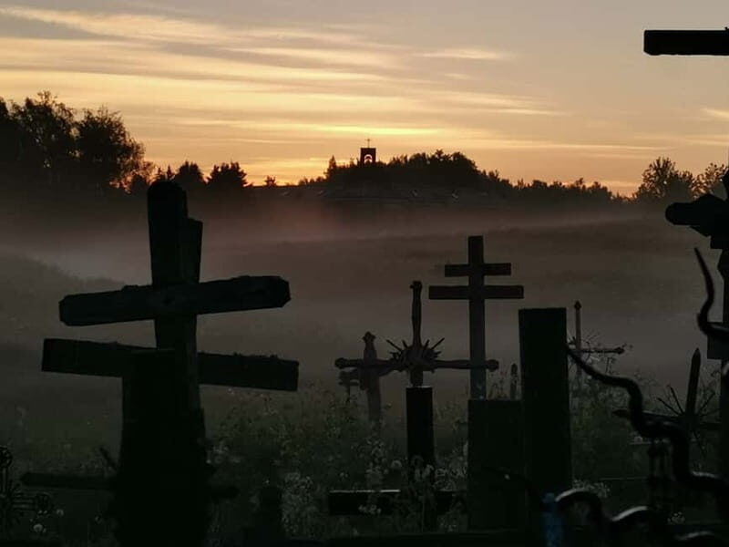 From Riga: The Hill of Crosses Private Guided Tour - The Itinerary in Detail