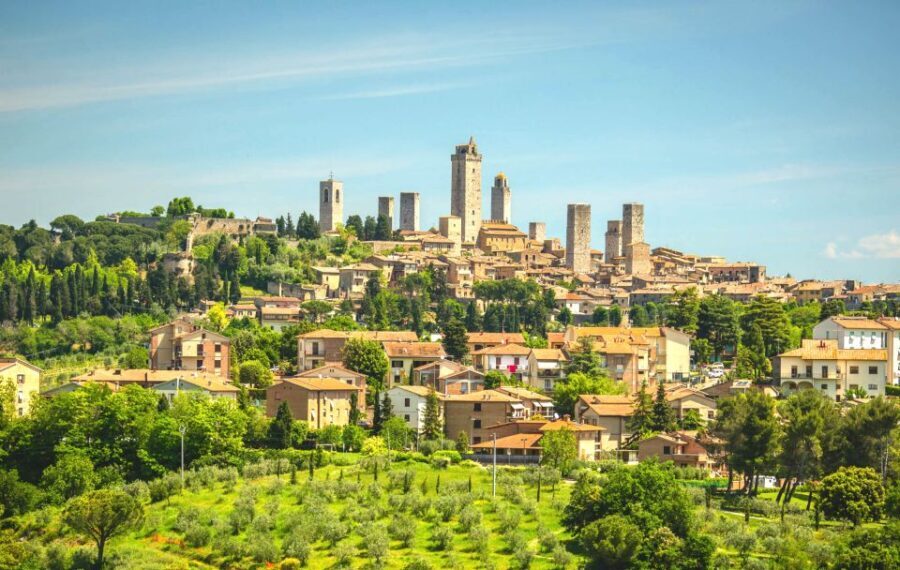From Rome: Tuscany and Montepulciano Nobile Wine Guided Tour - The Value of a Private, Guided Experience