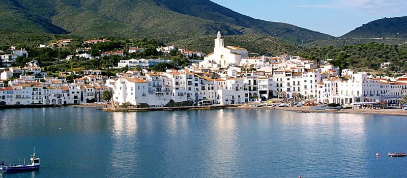 From Roses: Cruise on Costa Brava to Cadaqués - The Journey Begins: From Roses to Cap de Creus