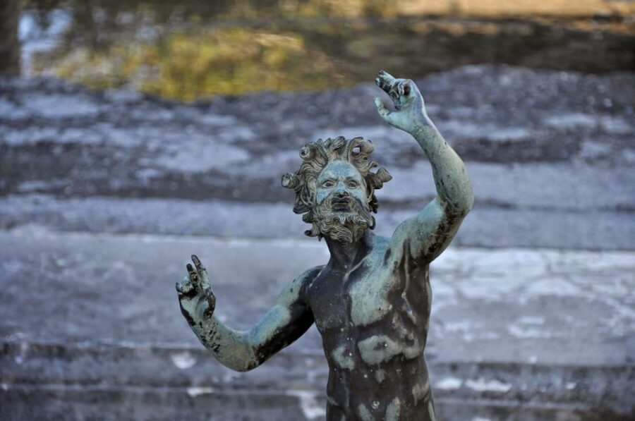 From Salerno_Pompeii Express: bus transfer+entrance ticket - Detailed Breakdown of the Itinerary