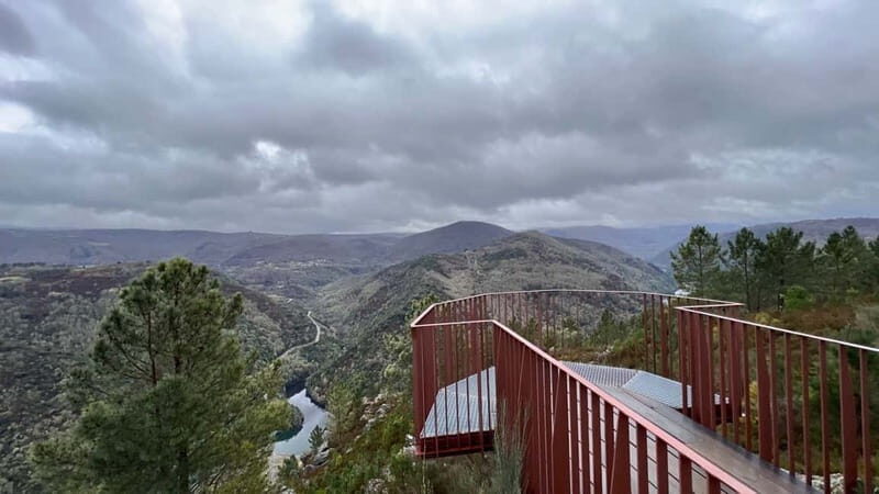 From Santiago: Ribeira Sacra & Sil River Canyon Boat Tour - Awe-Inspiring Viewpoints and the Monastery of San Pedro de Rocas