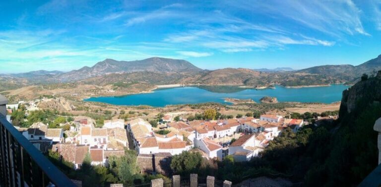 From Seville: Private Day Trip to Ronda and Córdoba - Ronda: A Clifftop Wonder