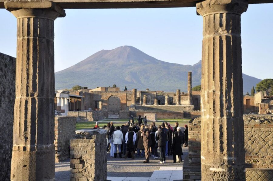 From Sorrento: Pompeii by Train with Vesuvius & Guided Tour - Detailed Breakdown of the Itinerary