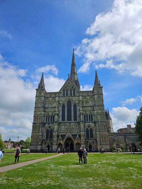 From Southampton: New Forest and Salisbury Private Tour - What the Tour Includes and What It Doesn’t