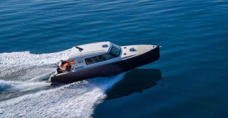 From Split: Blue Cave and Hvar by Luxury Boat - Analyzing the Experience: What to Expect