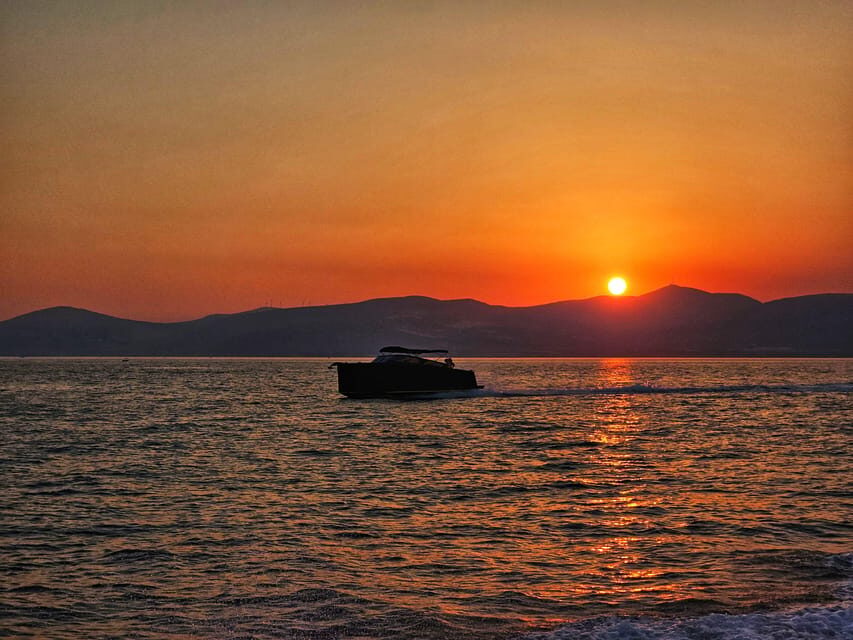 From Split: PRIVATE Sunset Powerboat Cruise with Drinks - Analyzing the Value and Practicalities