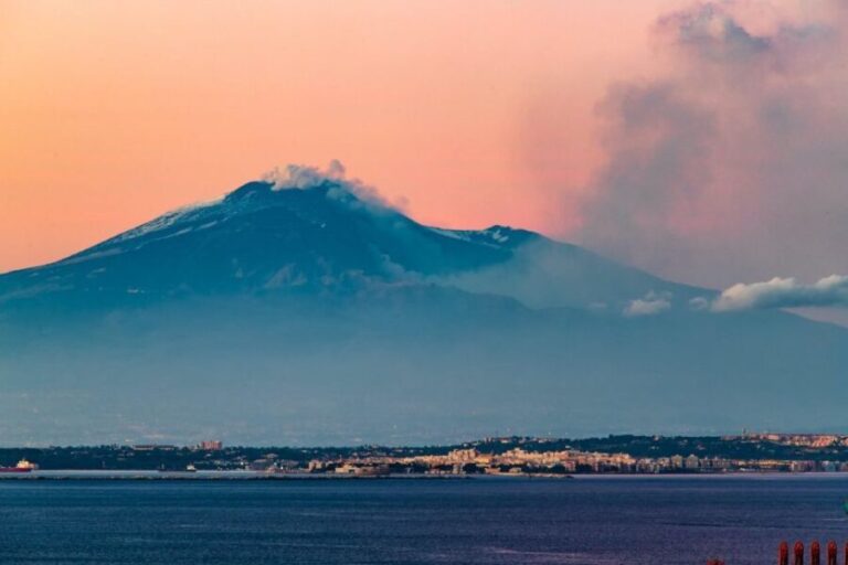 From Syracuse: Private Etna and Taormina Tour - Discovering Zafferana Etnea: The Honey Capital