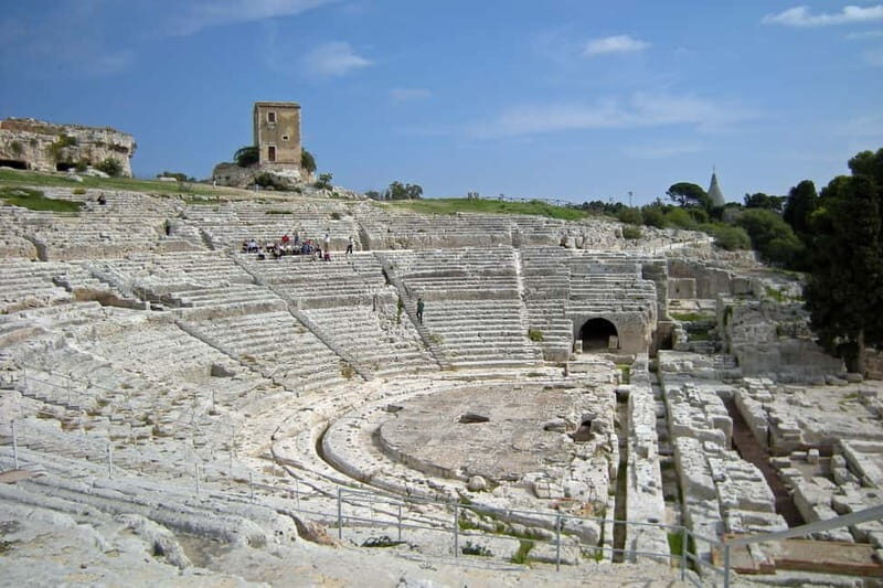 From Taormina: Guided Tour of Syracuse and Ortygia Island - The Practicalities: What’s Included and What’s Not