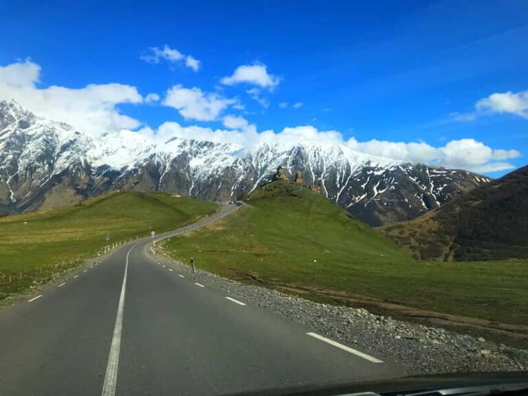 From Tbilisi: Kazbegi Tour - Zhinvali - Ananuri - Gudauri - Practical Aspects of the Tour