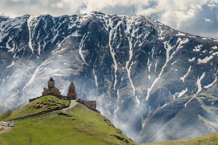 From Tbilisi to Kazbegi, Ananuri, Gudauri & Gergeti - Deep Dive: The Itinerary Breakdown