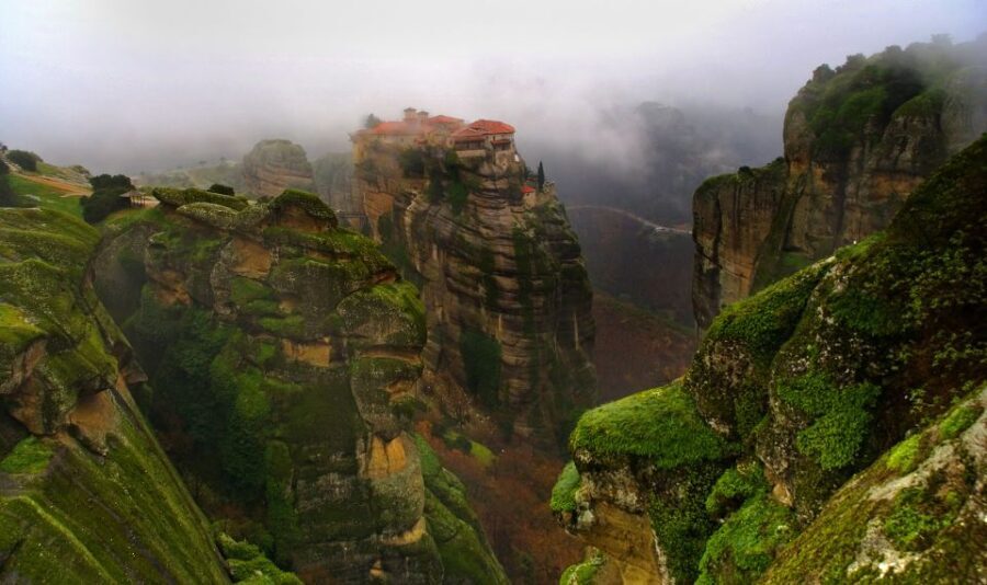 From Thessaloniki: Meteora Small Group Day Trip - The Trip in Detail