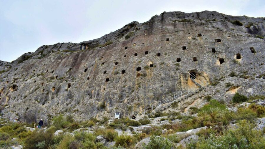 From Valencia: Bocairent and Covetes dels Moros Day Trip - Comfort & Logistical Details