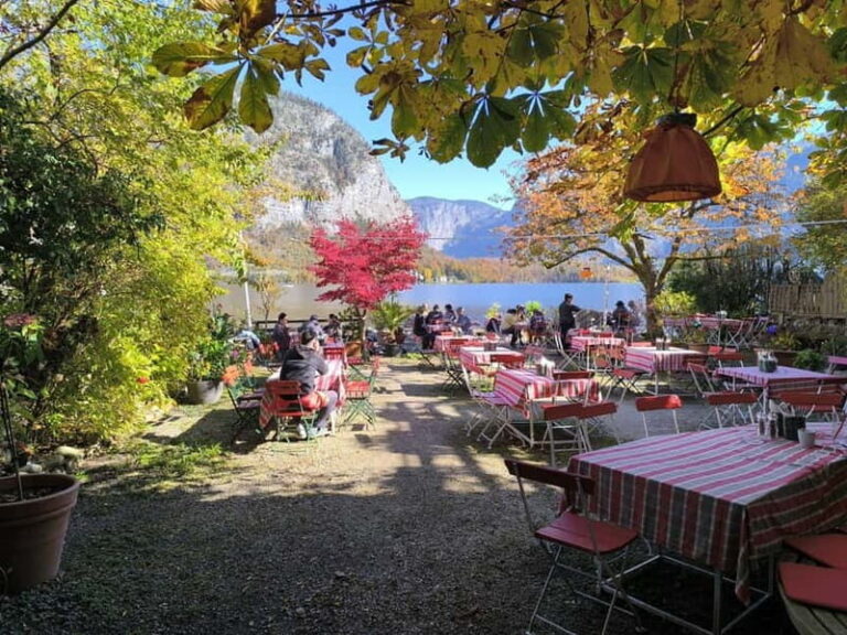 From Vienna: Hallstatt & Salzburg (En / Es Guide) - Hallstatt: The Fairytale Village
