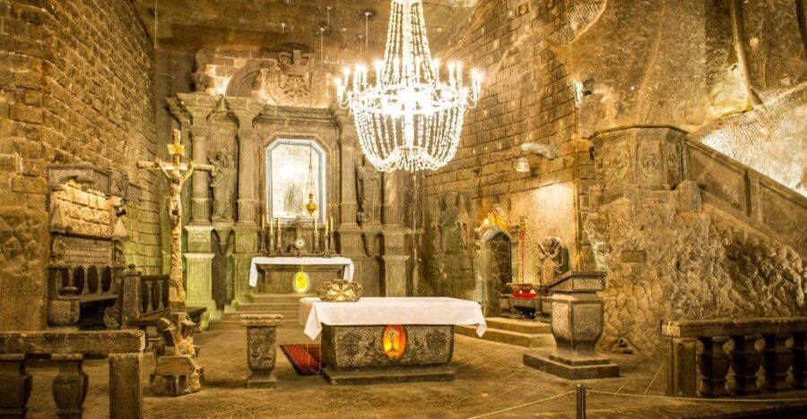 From Warsaw: Guided Tour to Wieliczka Salt Mine and Krakow - Price and Value