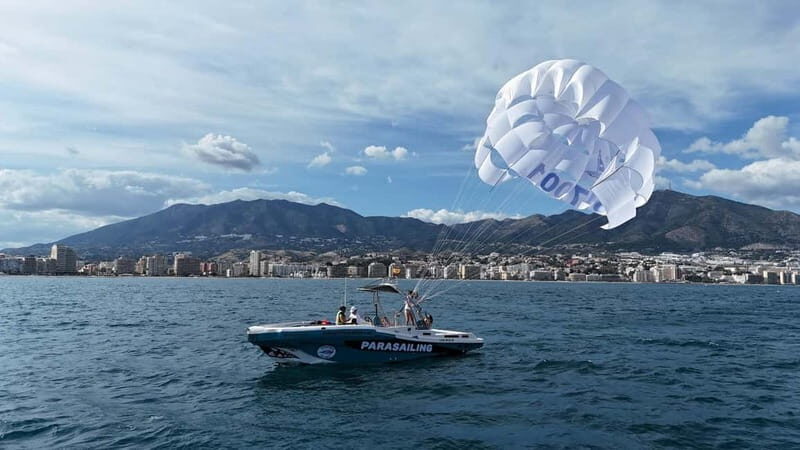 Fuengirola: Best luxury parasailing in Fuengirola - The Itinerary and Experience Breakdown