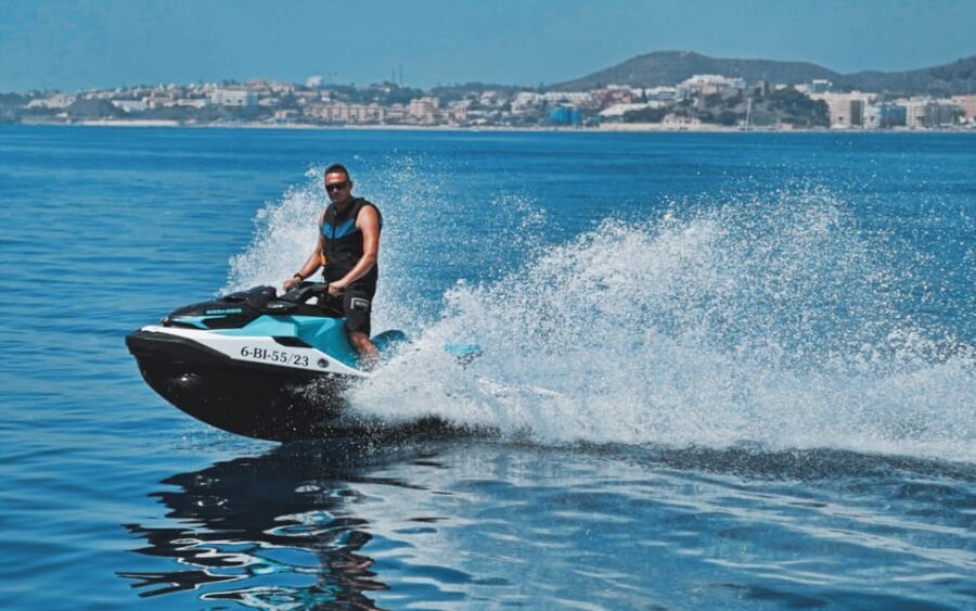 Fuengirola: Jet Ski Rental - Why This Experience May Be Perfect for You
