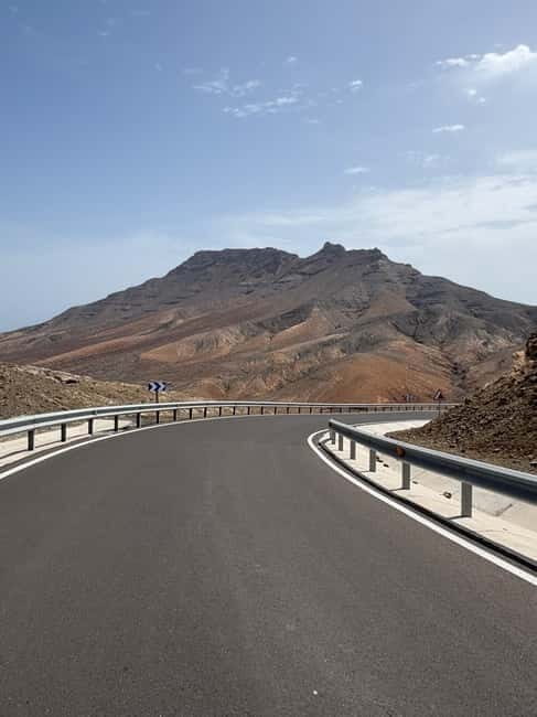 Fuerteventura: Guided Sightseeing Highlights Tour - The Experience in Detail