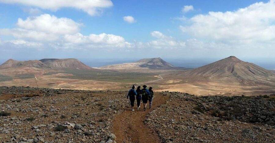 Fuerteventura: Montaña Escanfraga Volcano Summit Hike - Why This Tour Works
