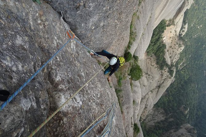 Full-day Guided Rock Climbing Trip in Montserrat, Barcelona - A Clear-Eyed Look at the Full-Day Guided Rock Climbing Trip in Montserrat, Barcelona