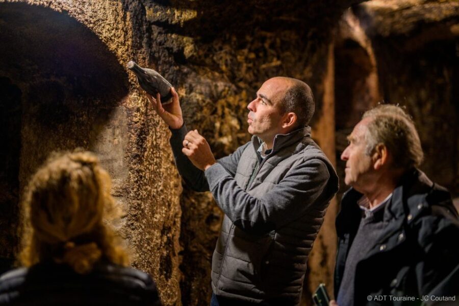 Full Day Loire Valley Wine Tour with lunch: Vouvray & Chinon - The Value of the Experience