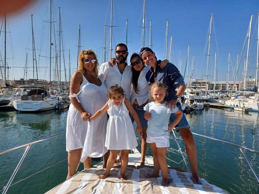 Full Day Luxury Boat Charter - Cruising Toward Ponte de Piedade