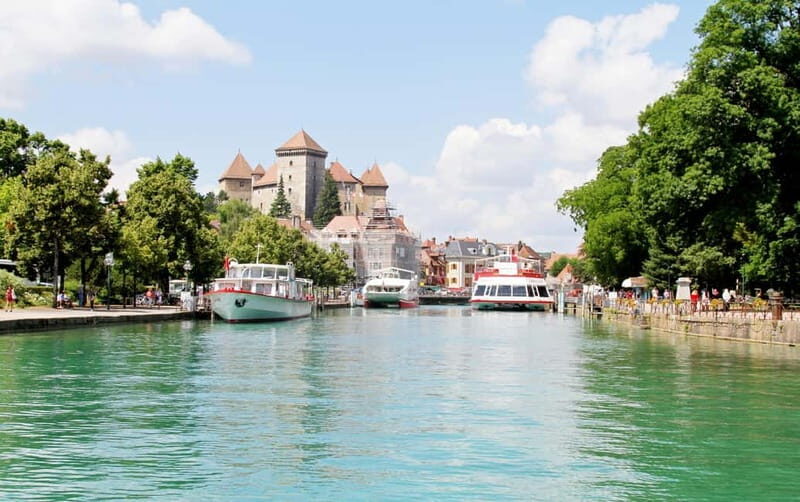 Full-day private tour from Geneva to Annecy - Discovering Annecy: The Venice of the Alps